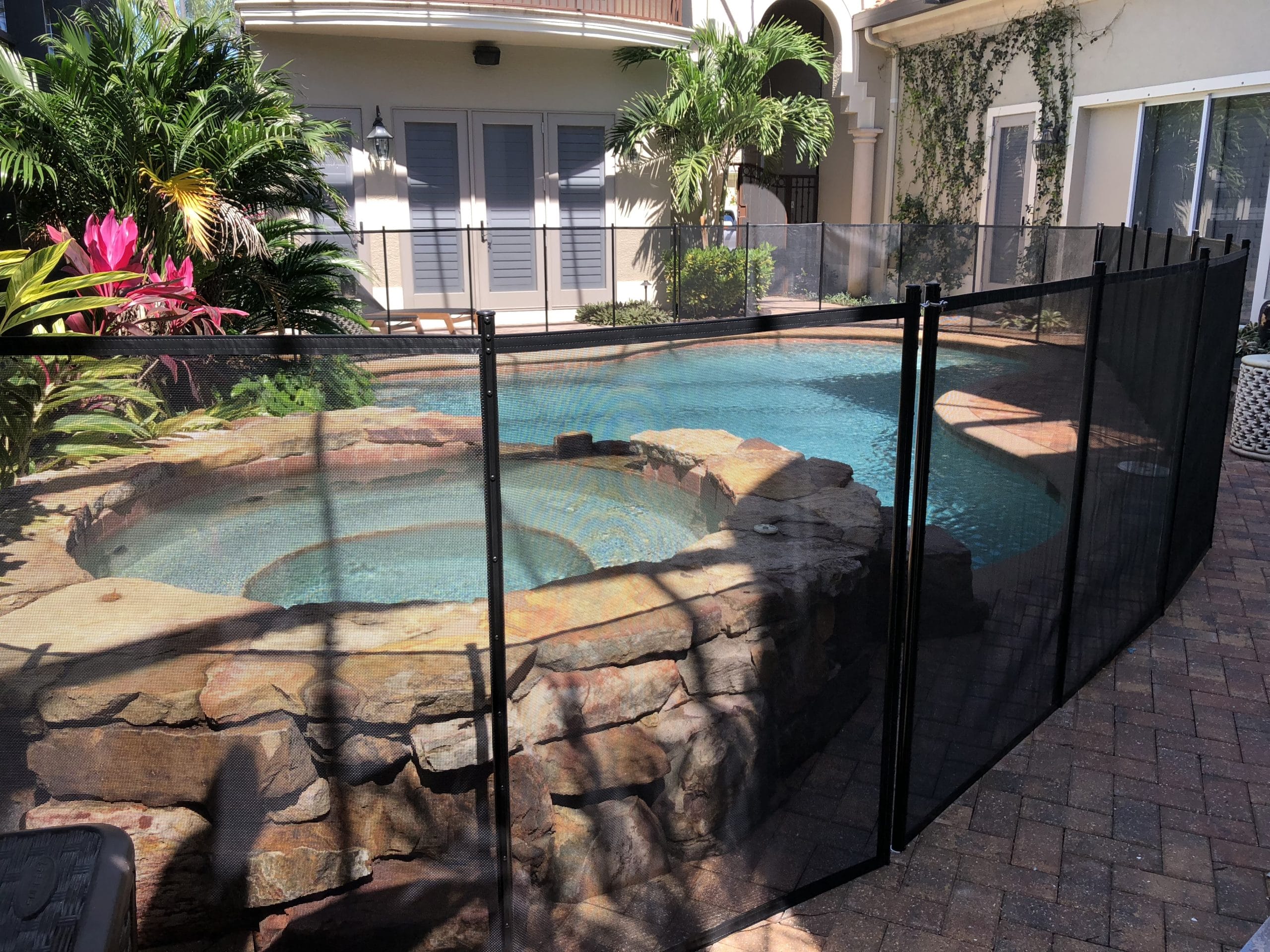 Request An Estimate – BABY BARRIER® Pool Fence